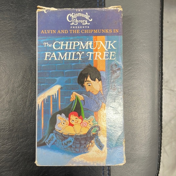 the chipmunk library | Other | Vintage Alvin And The Chipmunks In The ...